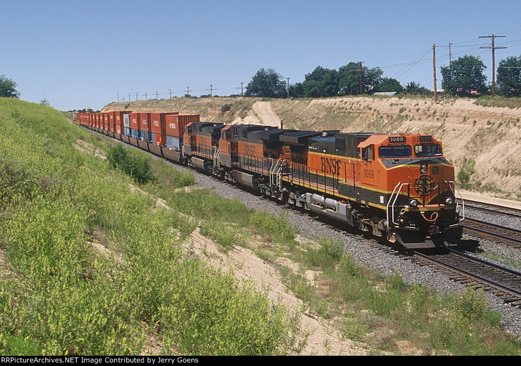 BNSF 1089